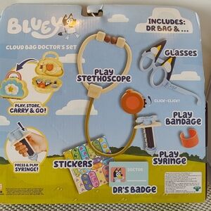 moose toys | Toys | Bluey Cloud Bag Doctors Set Doctor Check Up Set Toy ...